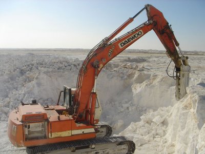 High-Quality Limestone Quarry Operations in El MinyaQuarry - ACCM